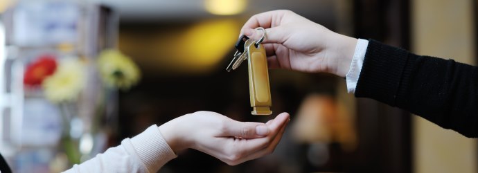 Early check-in / Late check-out — CK FISCHER