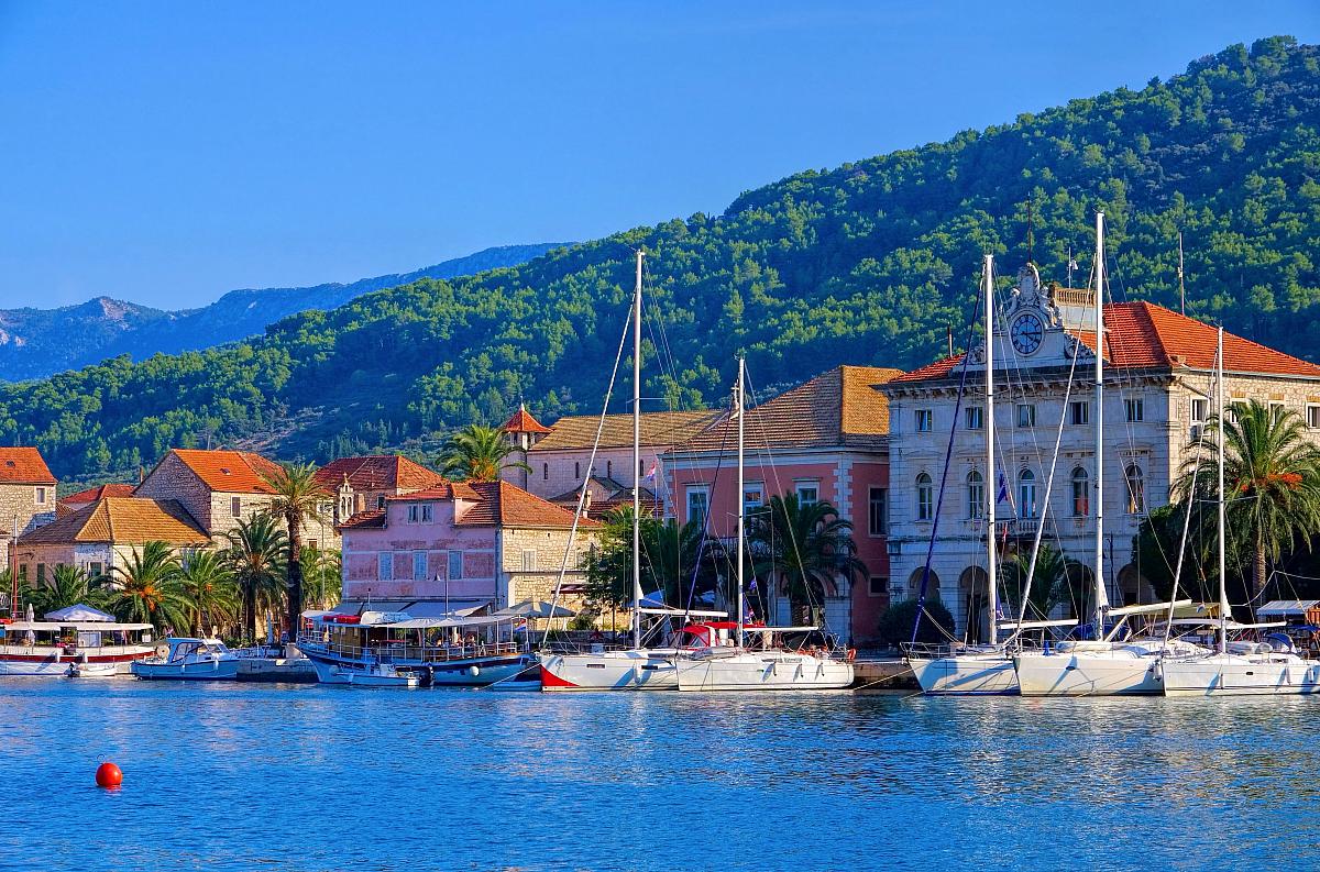 Stari Grad/ostrov Hvar - Dovolená 2018 - CK FISCHER